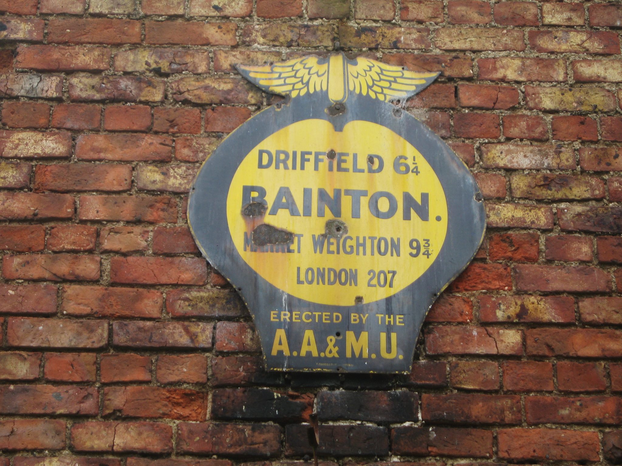 AA village signs - Yorkshire Milestones